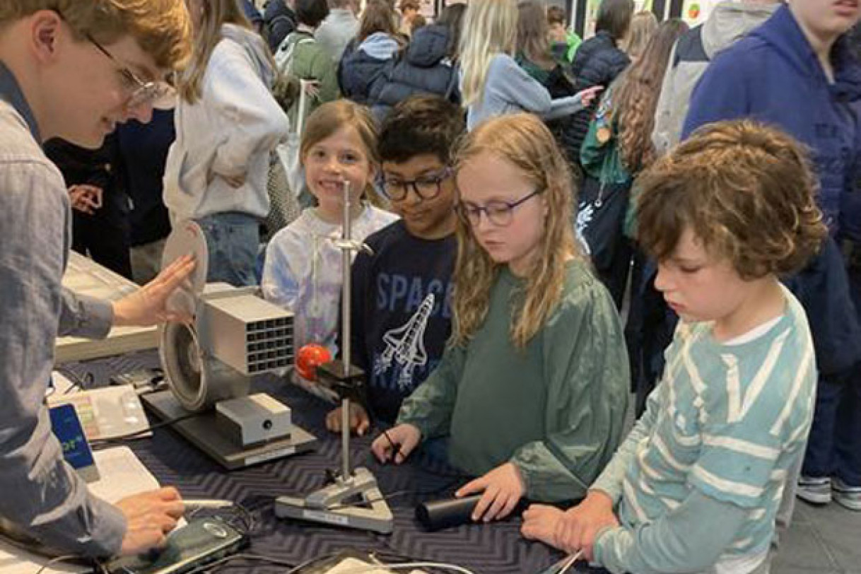 Science Expo! | Institut Sankt Joseph